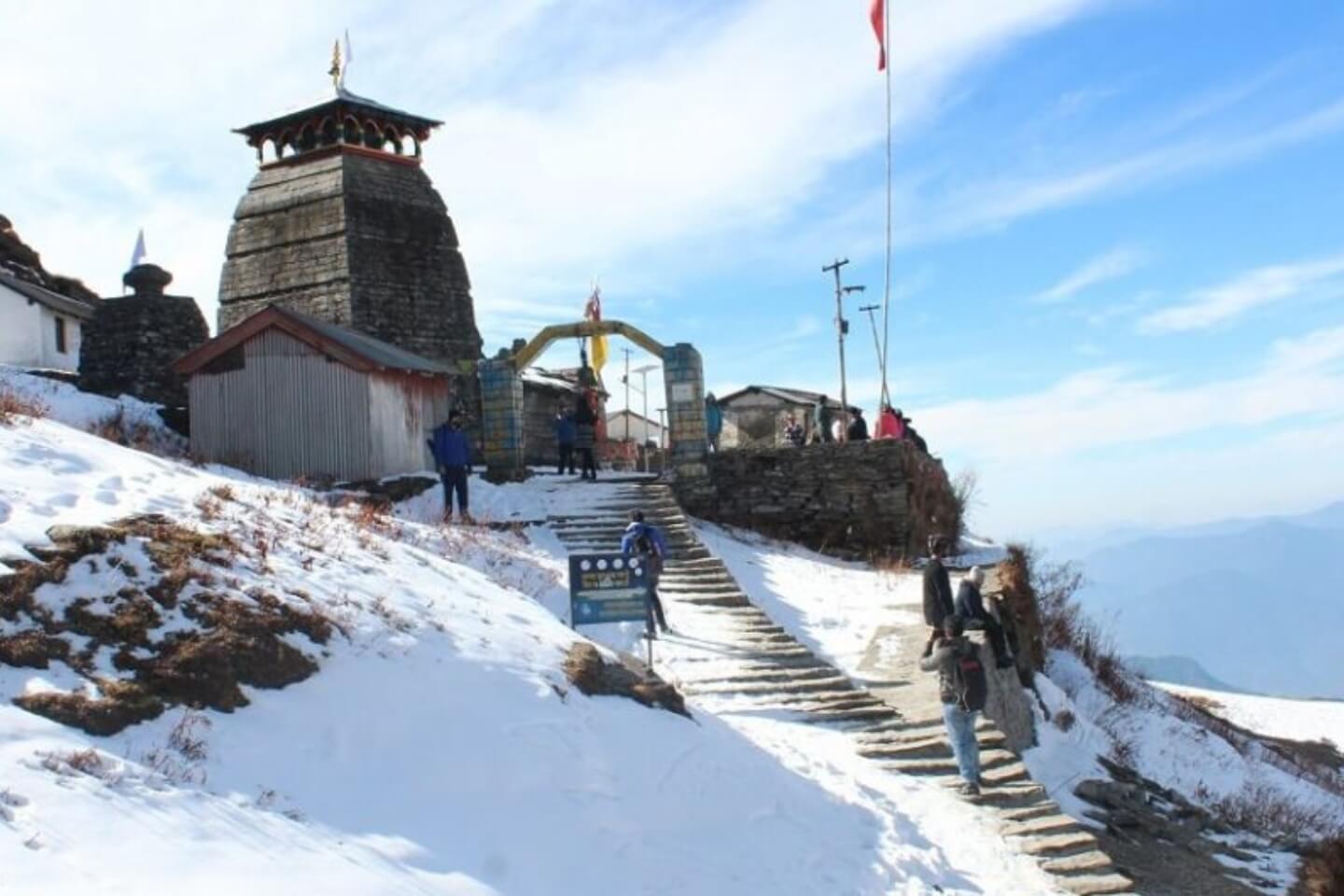 Escape to the Hills: Chopta Tungnath Trek from Delhi Itinerary & Tips