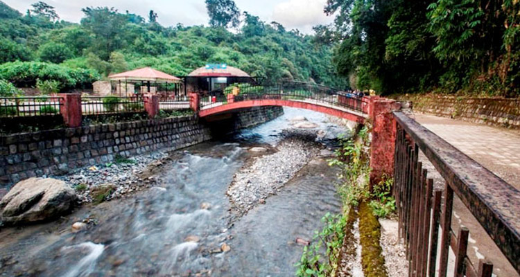 Robber's Cave Dehradun (Entry Fee, Timings, History, Built by, Images ...